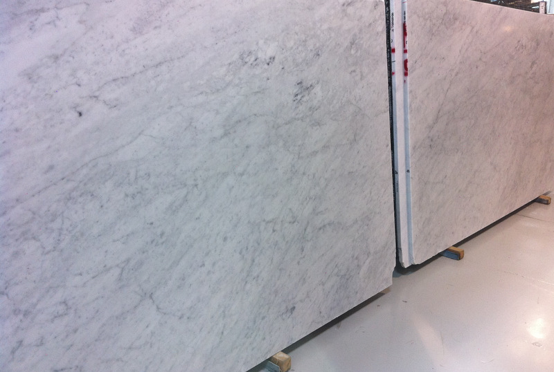 Kamenná dlažba z mramoru Carrara do interiéru - Stonemania